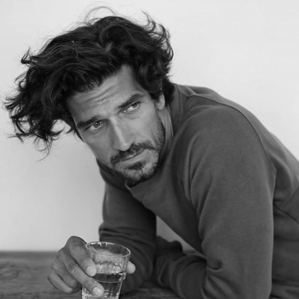 JONATHAN SAXBY - Major srl