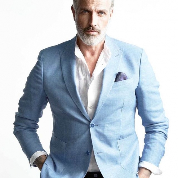 KIM WALLIN - Major srl